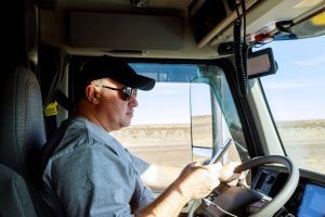 Top 6 Qualities of a Good Truck Driver: What to Look For - TrackFive